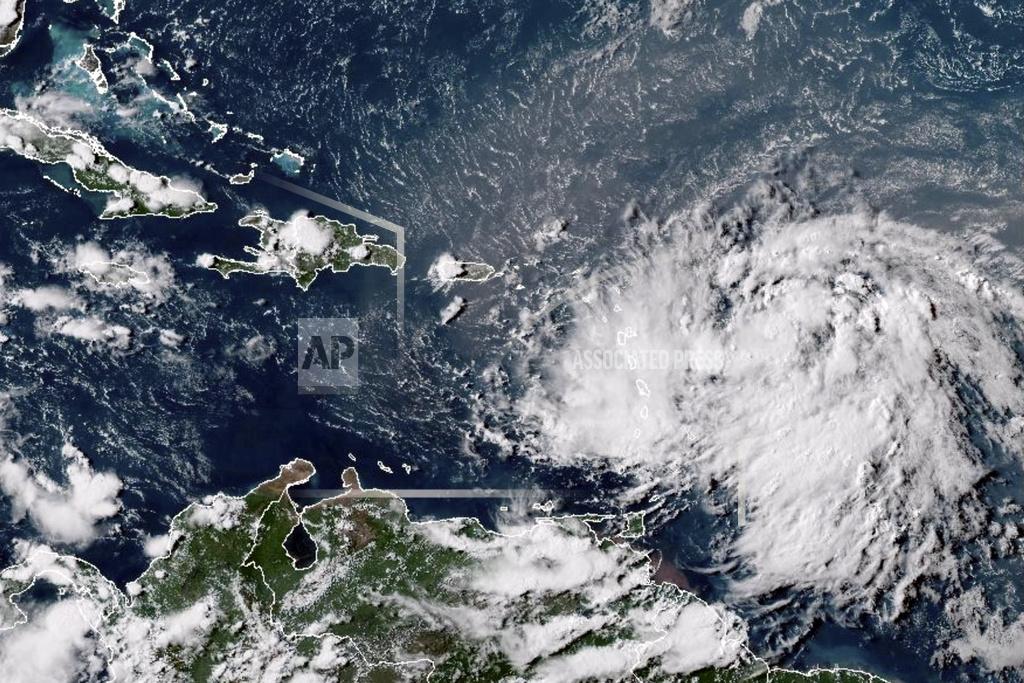 La tormenta tropical Ernesto descarga aguaceros en el noreste del ...