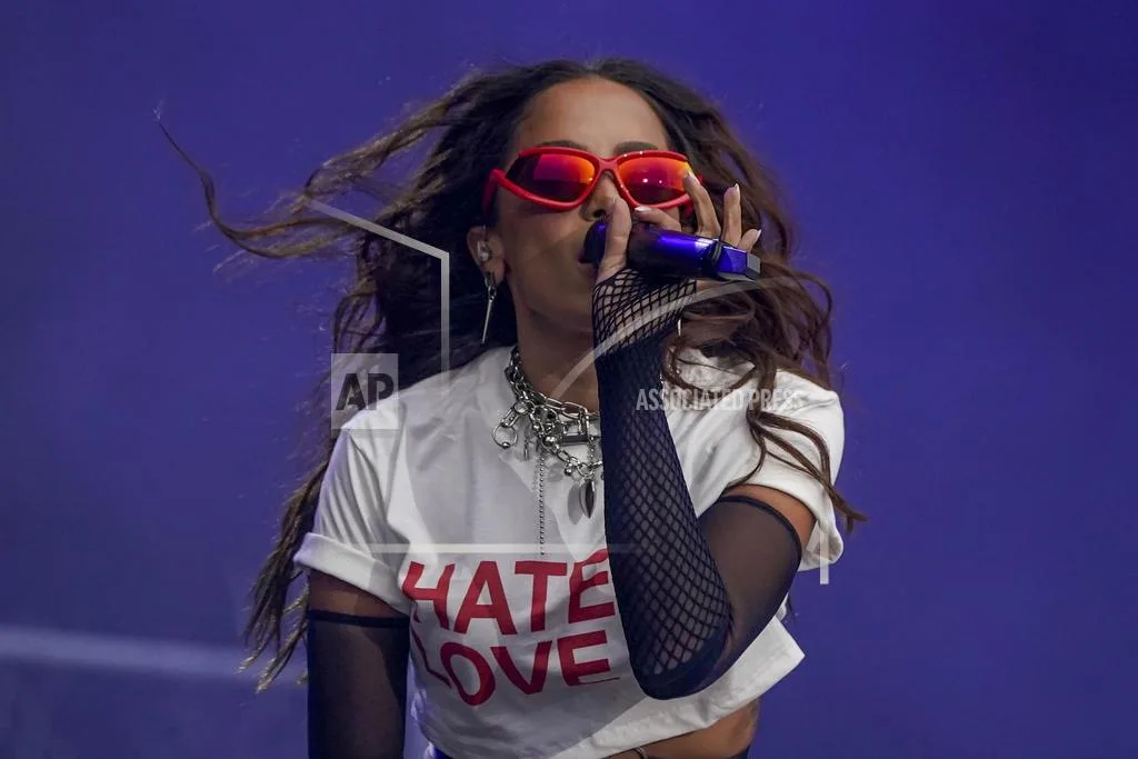 Anitta actuará en el medio tiempo del primer partido de la NFL en Sao ...