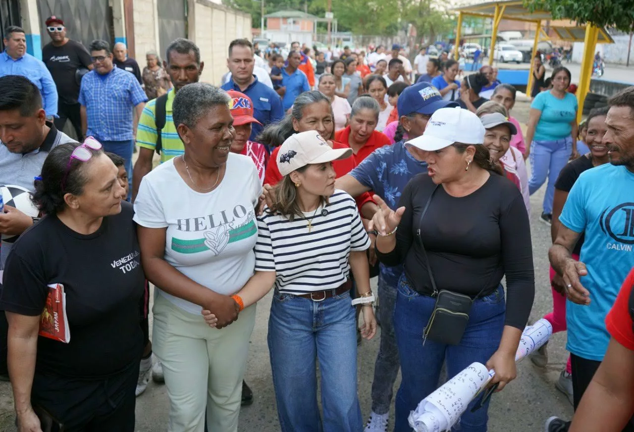 Alcaldesa Dina Castillo lideró asamblea popular y reactivación