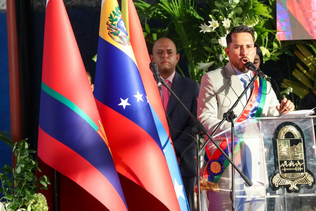 Johan Castañeda fue juramentado como alcalde de Guacara para el periodo ...