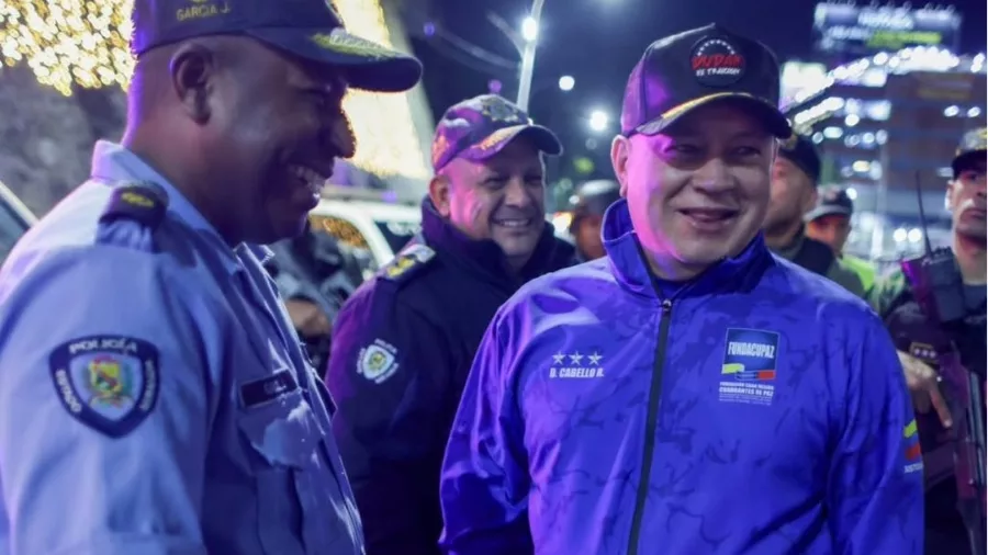 Conductor que use luces LED edebe ser detenido de inmediato