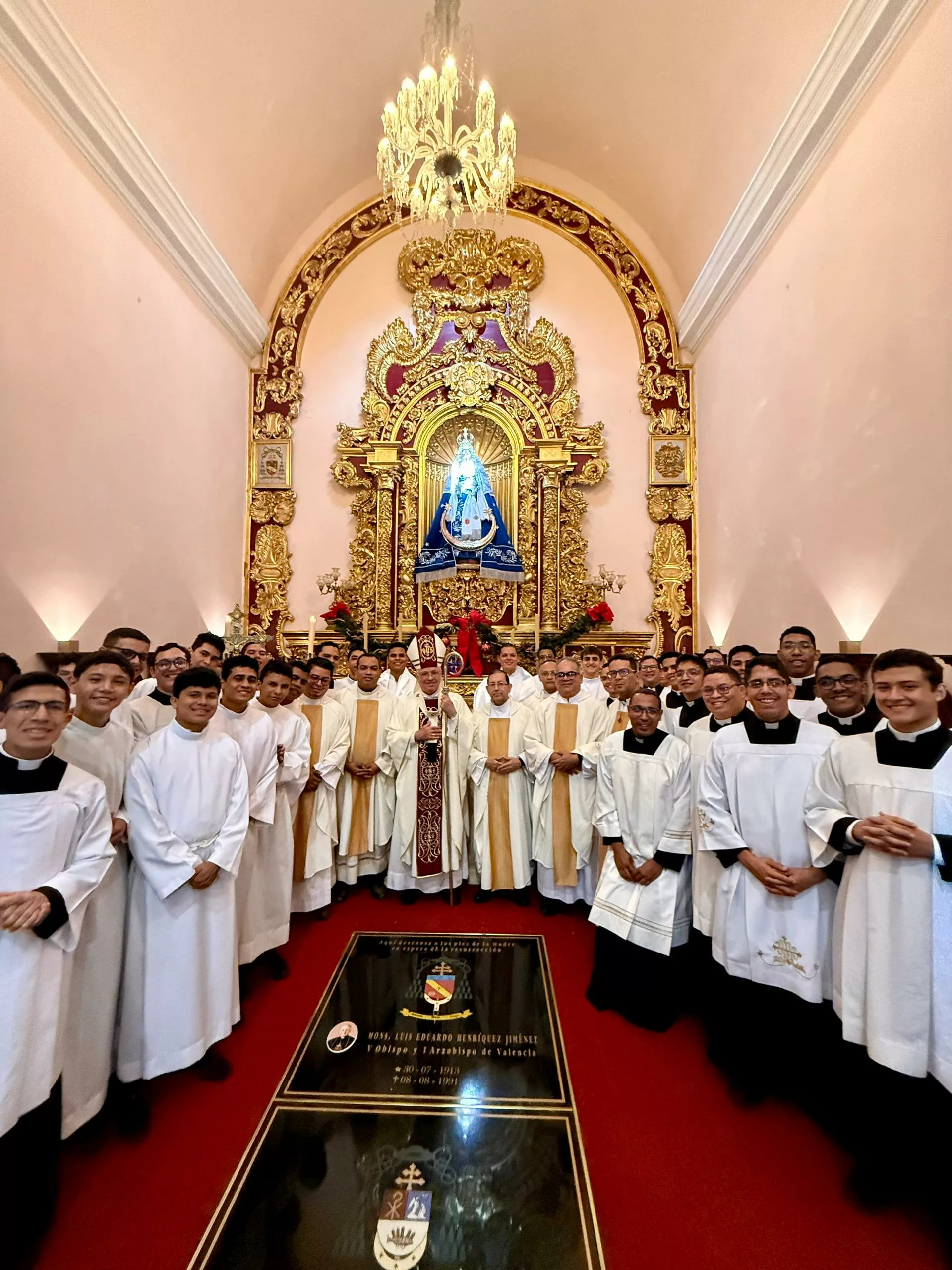 Monseñor Jesús González de Zárate Salas celebró 40 años de vida sacerdotal