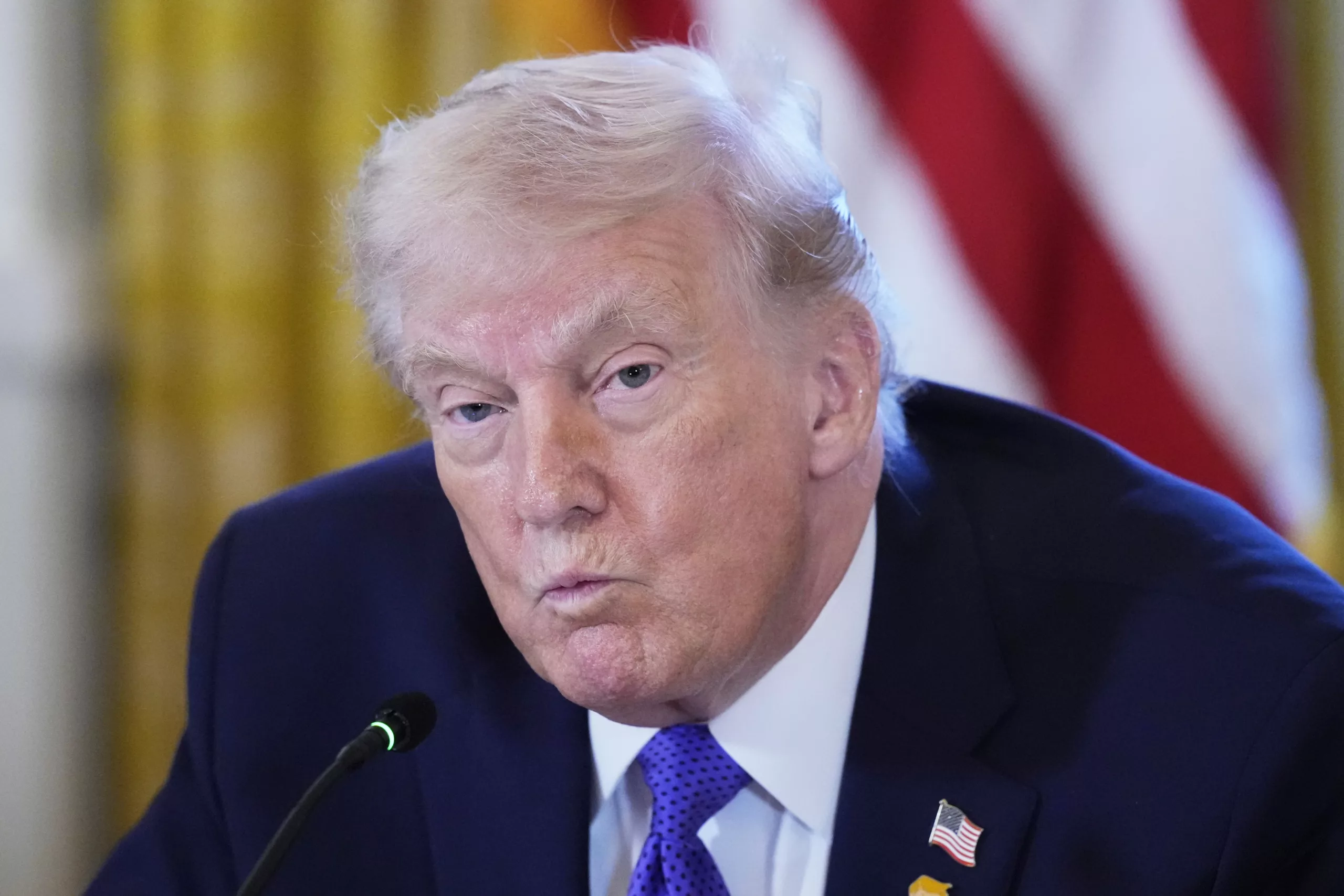 California vs. Trump: Nuevas reglas obligan a la IA a ser segura